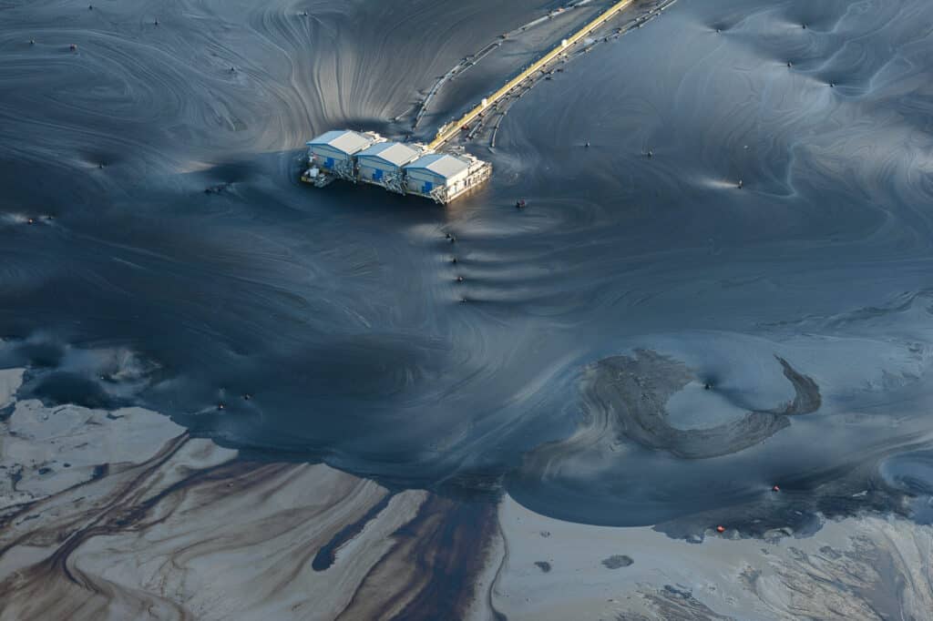 Everything You Need to Know About the Kearl Spill - CPAWS Northern ...